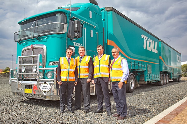 A resting development Toll Linehaul’s Dubbo interchange facility ...