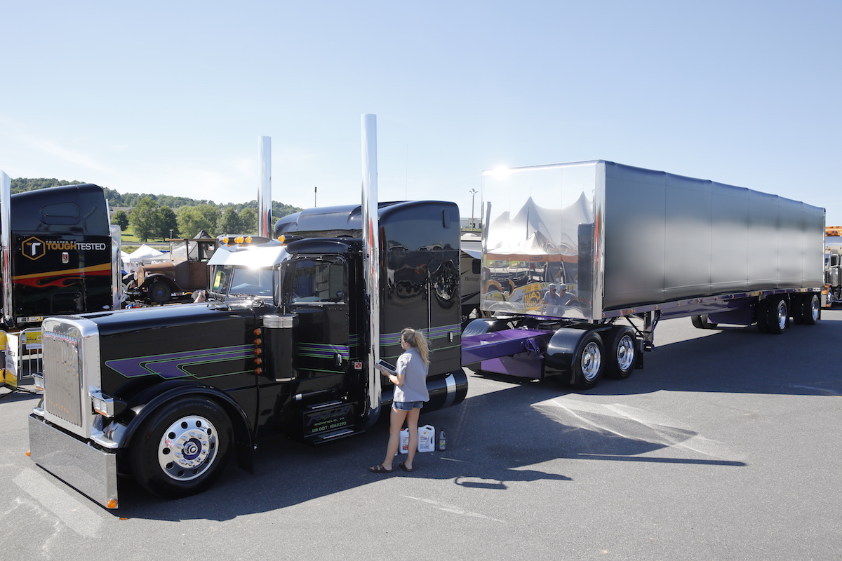 SuperRigs Superstars Shine - Prime Mover Magazine