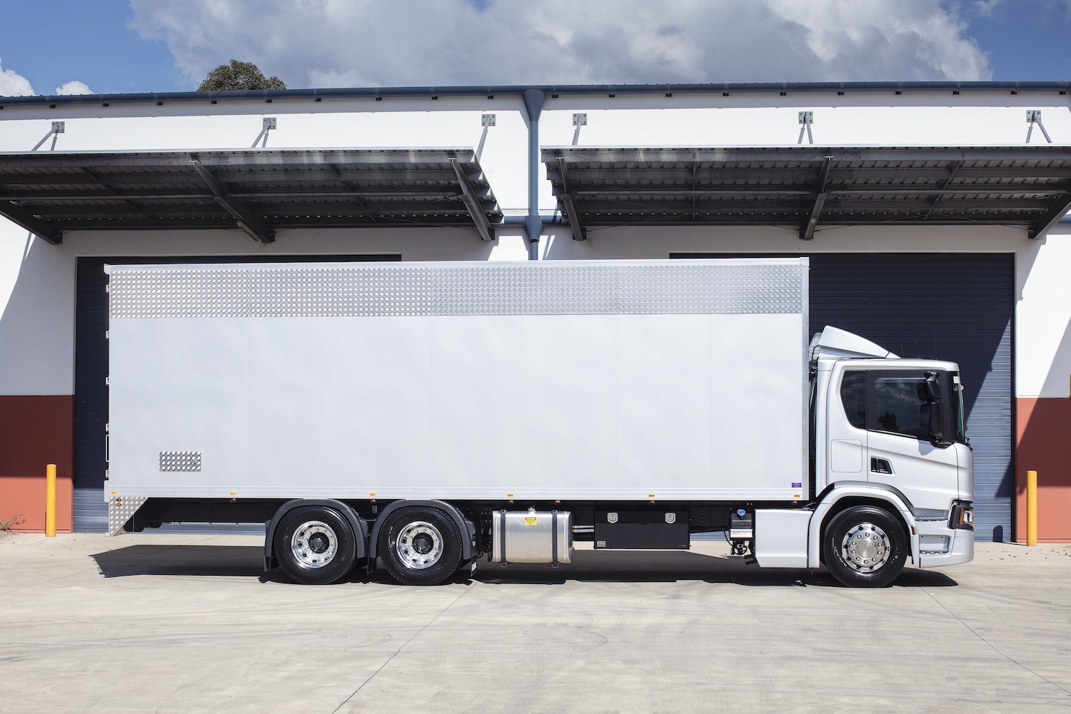 Scania and Cummins With a New Fuel Efficient Engine - Prime Mover Magazine