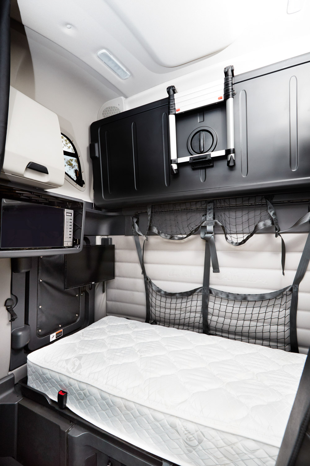 New Cascadia Bang Up To Date - Prime Mover Magazine
