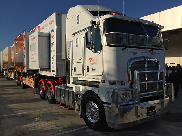 Kenworth donates second prime mover for next Heart of Australia project ...