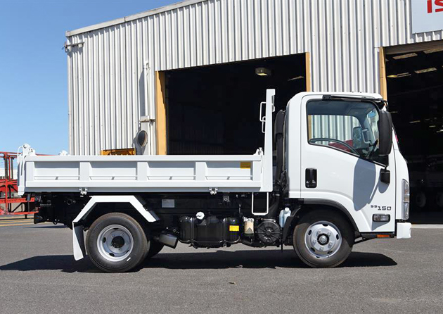 Isuzu ready to launch new models at Queensland show - Prime Mover Magazine