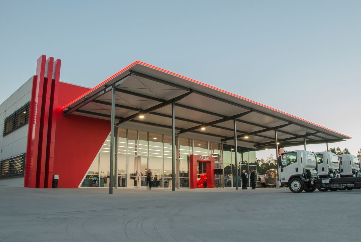 Isuzu announces 2020 winners from national dealer network - Prime Mover ...