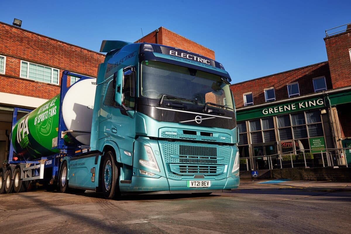 Volvo FM Electric 4x2 Prime Mover - Prime Mover Magazine