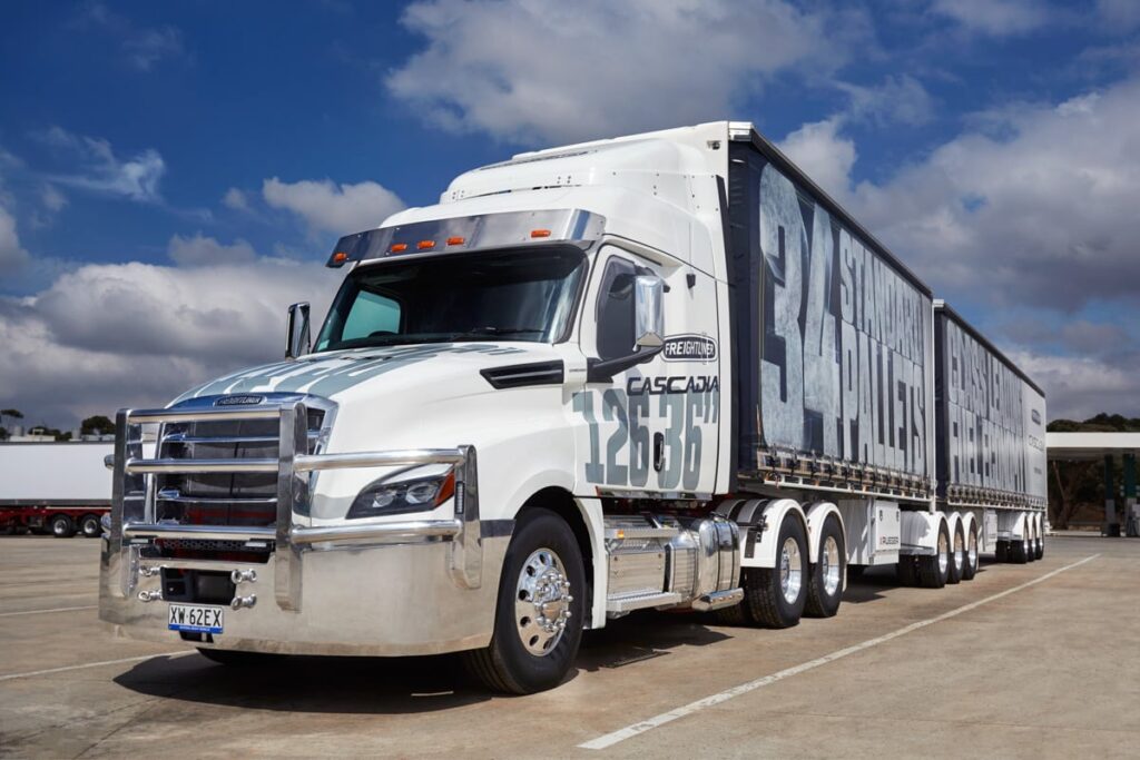 Genuine B-double Prime Mover - Prime Mover Magazine