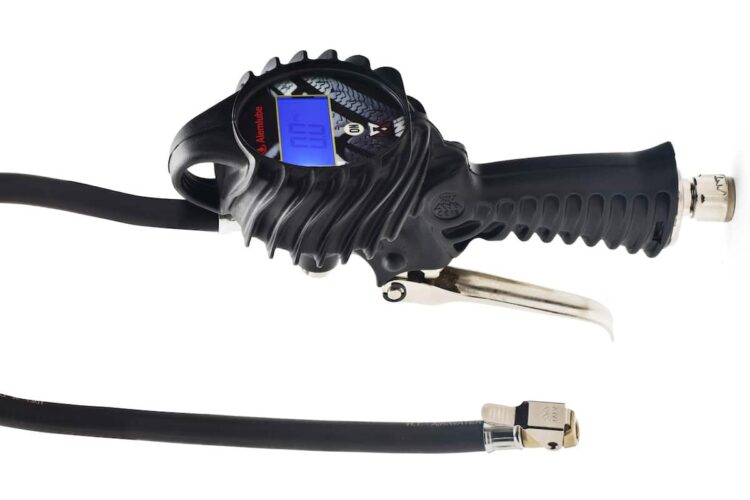 Alemlube 51118 Tyre Inflator Gun with Digital Gauge - Prime Mover Magazine