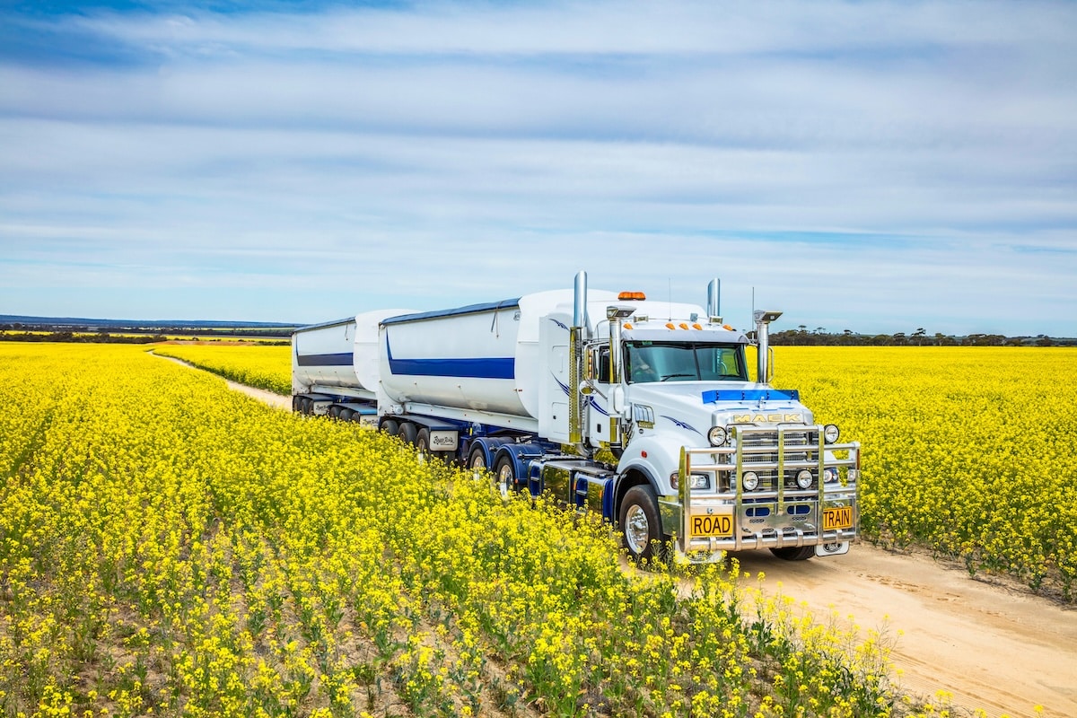 Volvo Group Australia announces HVO factory first fill at Wacol ...