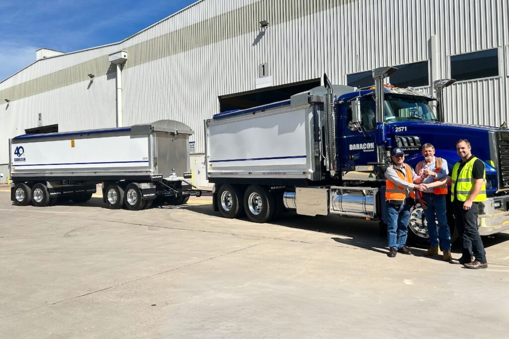 Daracon marks 40 years with new Superliner - Prime Mover Magazine