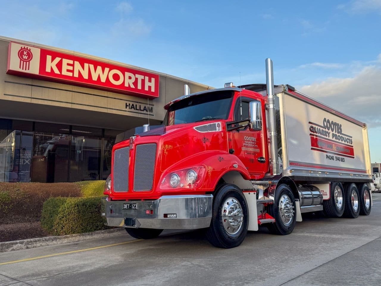 PR Cootes receives new Kenworth for quarry handling - Prime Mover Magazine