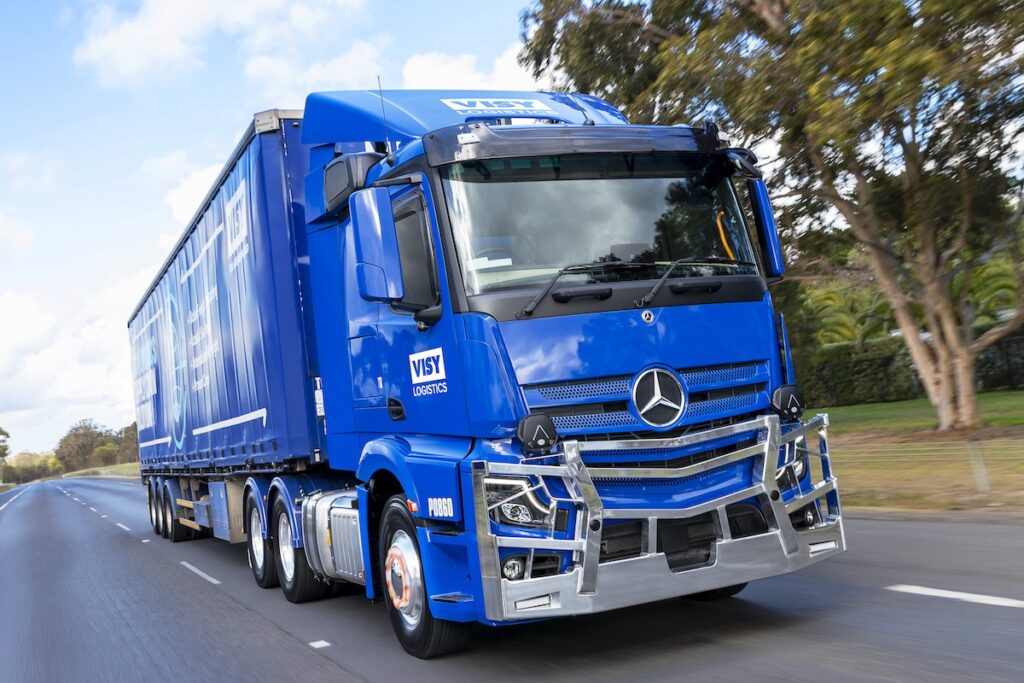 Visy Logistics replenishes fleet with 30 new trucks - Prime Mover Magazine