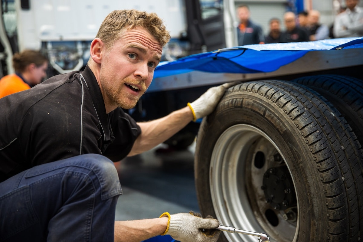 Aussie Isuzu techs deliver podium finish in world event - Prime Mover ...